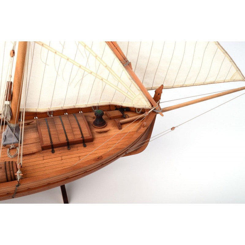 Drewniany model łodzi Leudo do sklejania firmy Falkonet | Sklep modelnet.pl